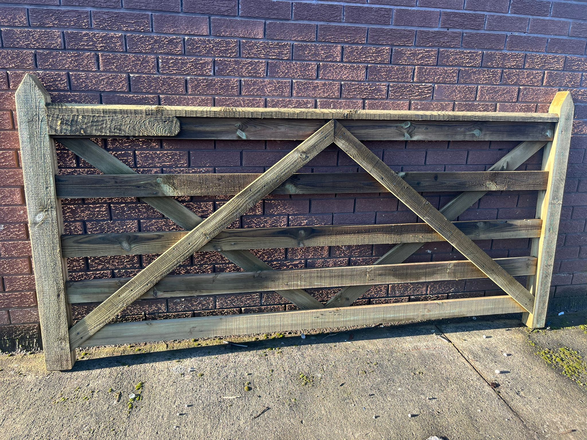 Timber Gate 2400mm wide x 1200mm high – Eva Timber